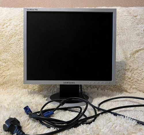 Монитор Samsung SyncMaster 740n