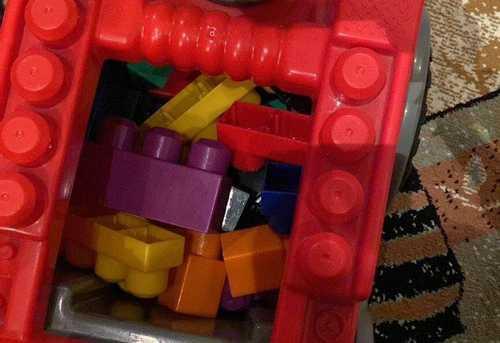 Продаю машину mega blocks