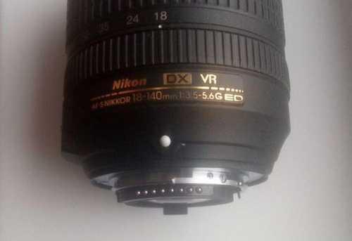 Nikon Nikkor AF-S 18-140mm DX VR 1:3,5-5,6G ED