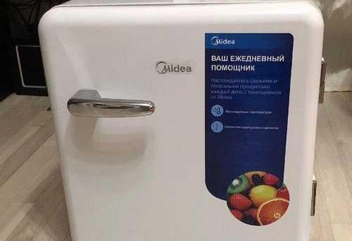 Мини Холодильник новый