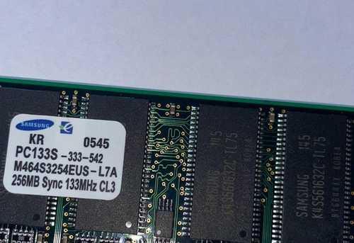 Память 256MB Samsung PC133S