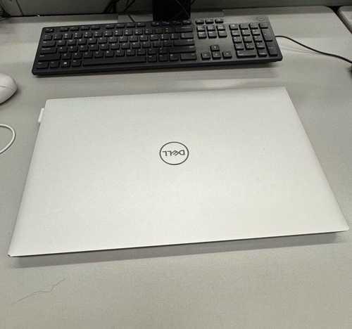 Dell XPS 17 9710