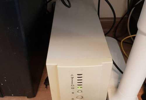 Ибп Ippon Smart Power Pro 1000 (белый)