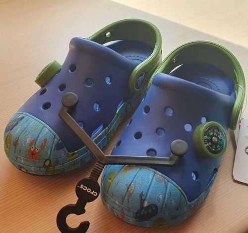 Очень редкие новые Сабо Crocs C9 (26) с компасом