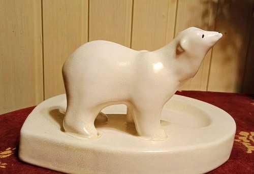 Фигура полярного медведя винтаж