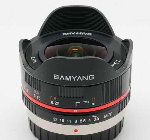 Samyang 7.5mm f/3.5 UMC Fish-Eye