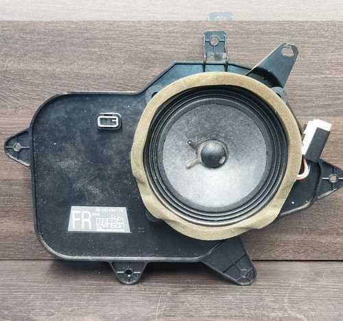 Динамик в дверь Lexus Gs2 Gs300 Gs430