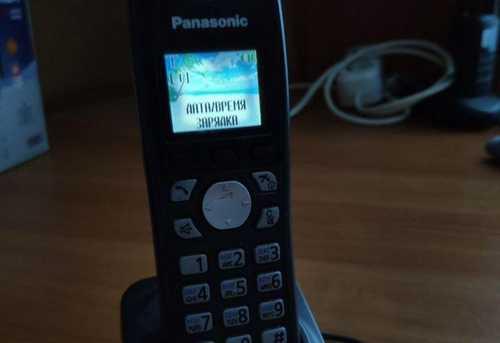 Телефон Panasonic KX-TG8012RU