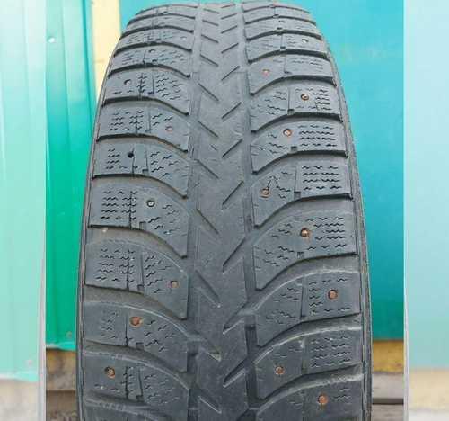 Bridgestone Ice Cruiser 5000 215/70 R16 100T