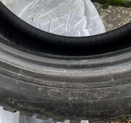 Pirelli Ice Zero 2 225/50 R17
