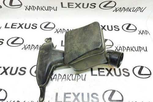 Воздухозаборник Toyota Camry 2006-2012