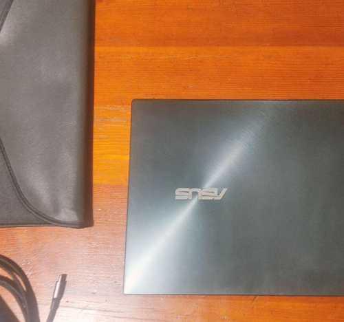 Продам ноутбук Asus Zenbook 14