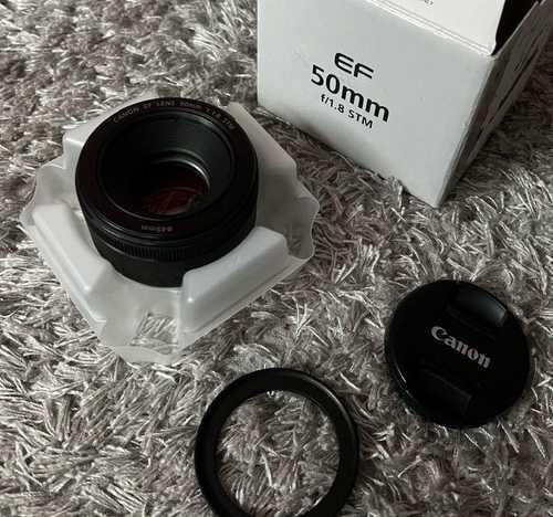 Объектив Canon 50mm STM отличный