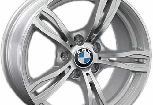 R20 5x120 11,0J ET37 d72,6 Replay B 129 S