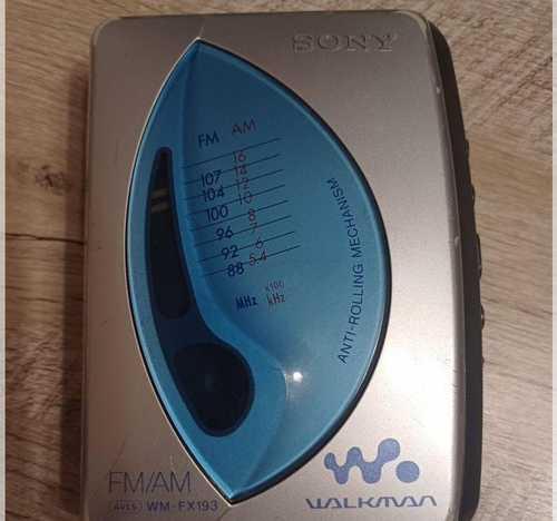 Кассетный плеер sony walkman