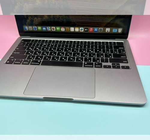 Отличный apple MacBook Air 13 2022 M2/8gb/256gb