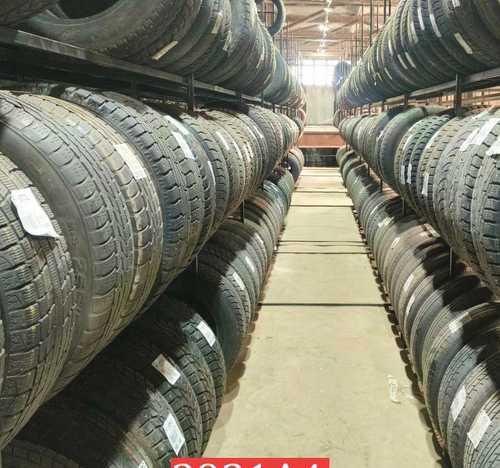 Yokohama Geolandar G033 215/70 R16 98P