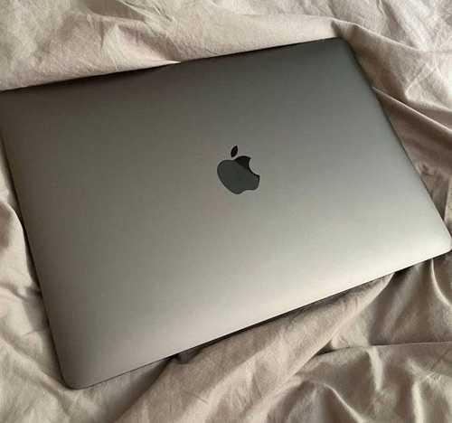 Macbook pro 13 2019 16gb