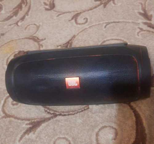 Блютуз колонка jbl средняя