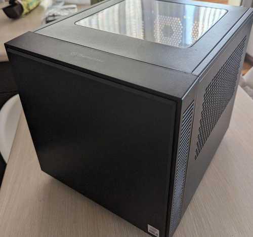 Корпус Thermaltake suppressor f1 mini-itx