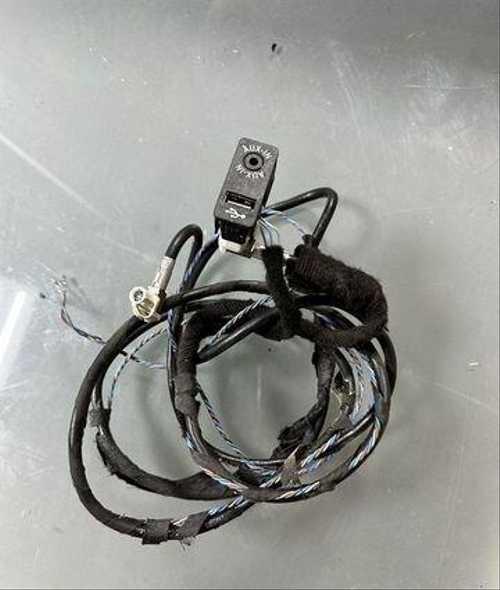 Розетка usb с кабелем в подлокотник bmw