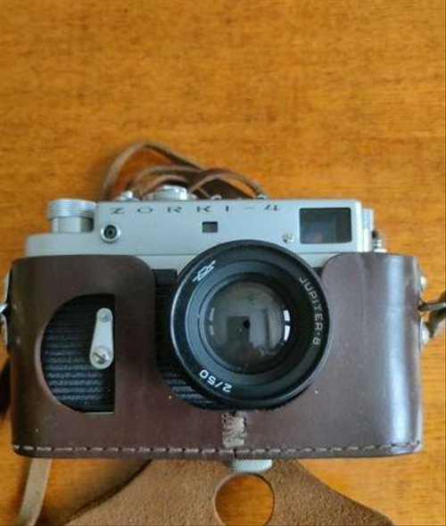 Плёночный фотоаппарат Зоркий-4