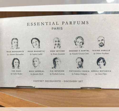 Essential parfums paris discovery set