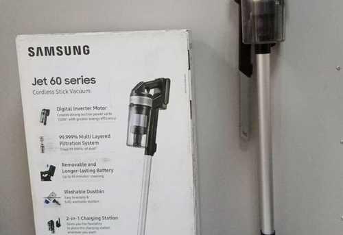 Пылесос ручной Samsung VS15A6031R5