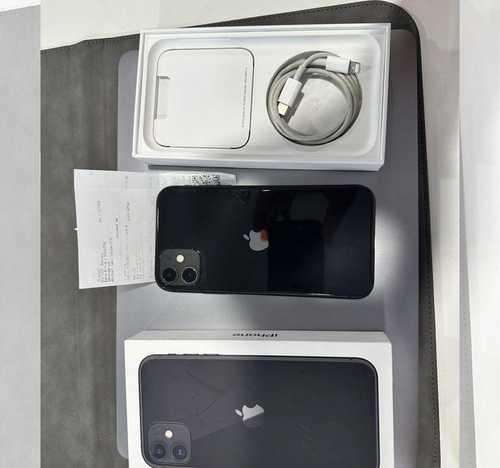 iPhone 11, 64 ГБ