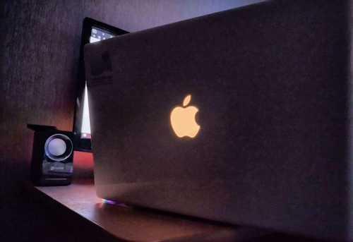 Apple Macbook 13 late 2008