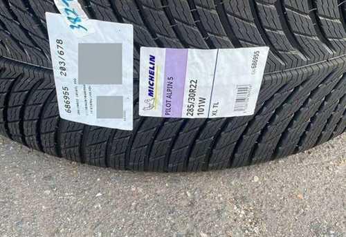 Michelin Pilot Alpin 5 285/30 R22