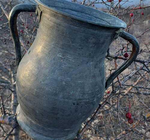 Старинный кавказский кувшин ваза