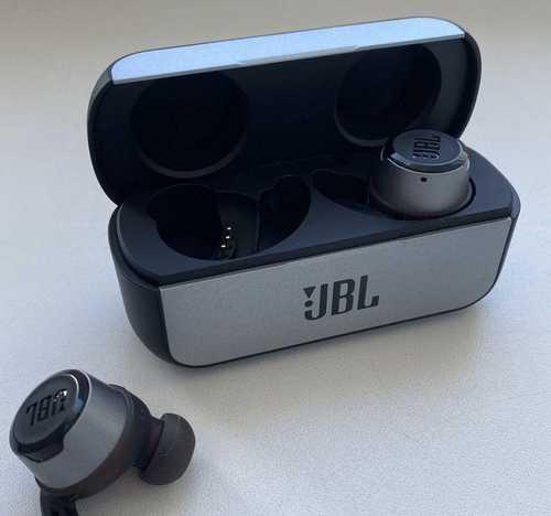 Беспроводные наушники jbl reflect flow