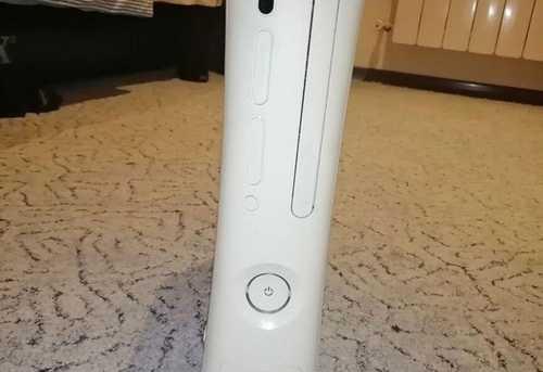 Xbox 360 arcade с родным геймпадом