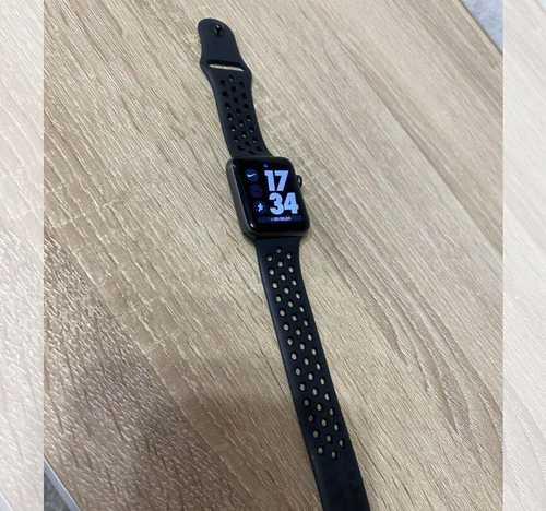 Часы apple watch 3 42mm nike 