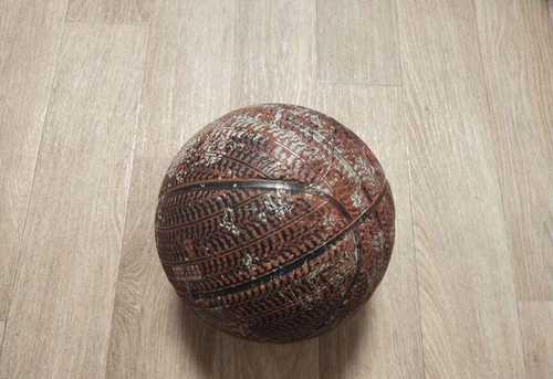 Баскетбольный мяч 6 Demix