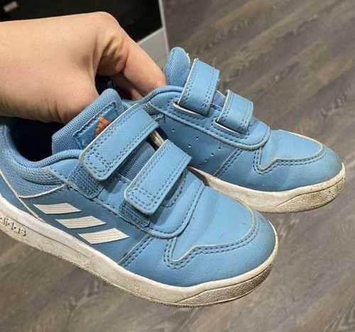 Кроссовки детские adidas