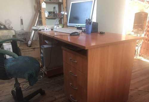 Письменный стол и шкаф офисный размер 600/1500 мм