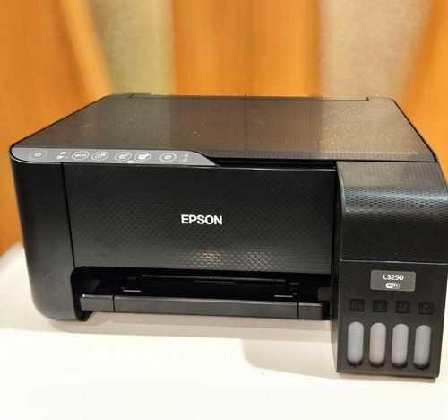 Цветной мфу Epson L3250