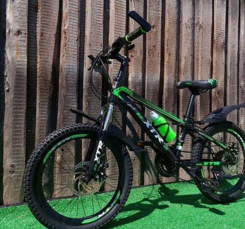 Подростковый велосипед Чёрный-зелёный новый