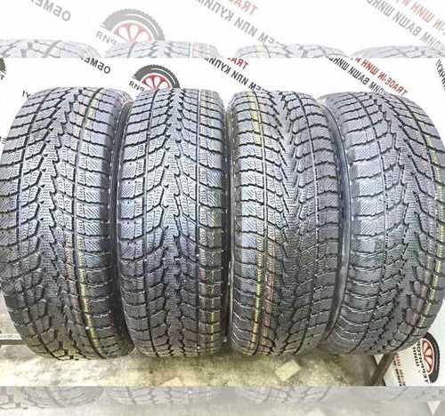 Toyo Observe GSi-5 225/65 R17 98N