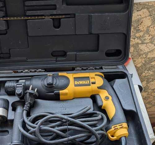 Перфоратор dewalt