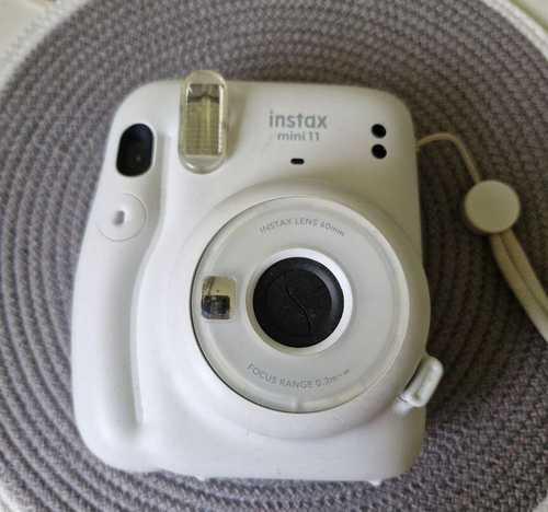 Фотоаппарат instax mini 11