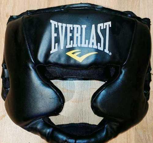 Боксерский шлем Everlast