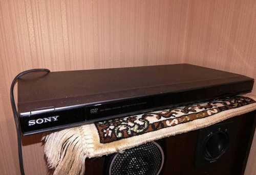 DVD-плеер Sony DVP-NS308