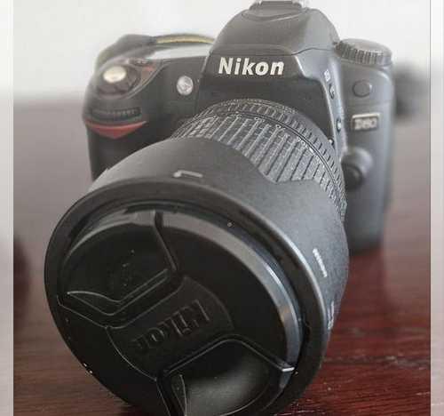 Зеркальный фотоаппарат Nikon D80 kit