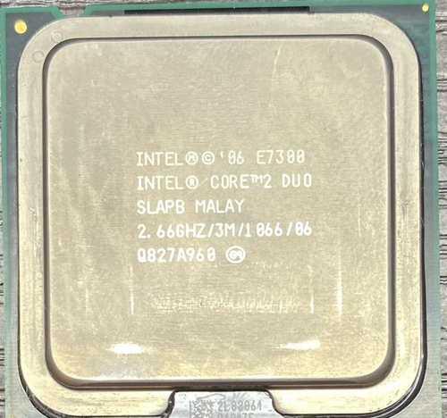 Процессор Intel Core 2 Duo E7300