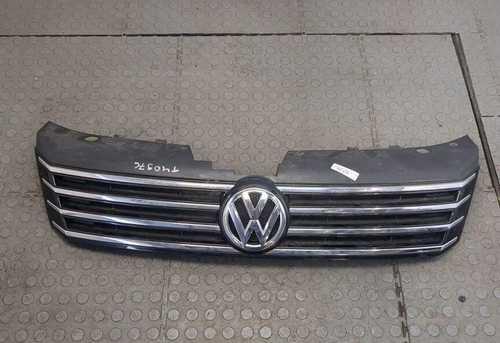 Решетка радиатора Volkswagen Passat 7 Европа, 2012