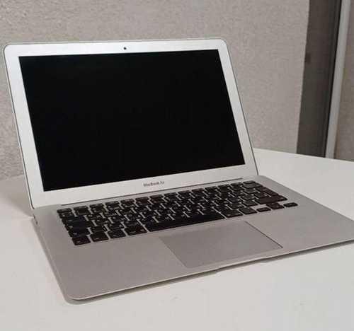 Apple macbook air 13 2104