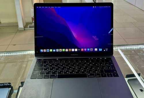 MacBook Pro 13 (8/256gb/i5/2016г.)